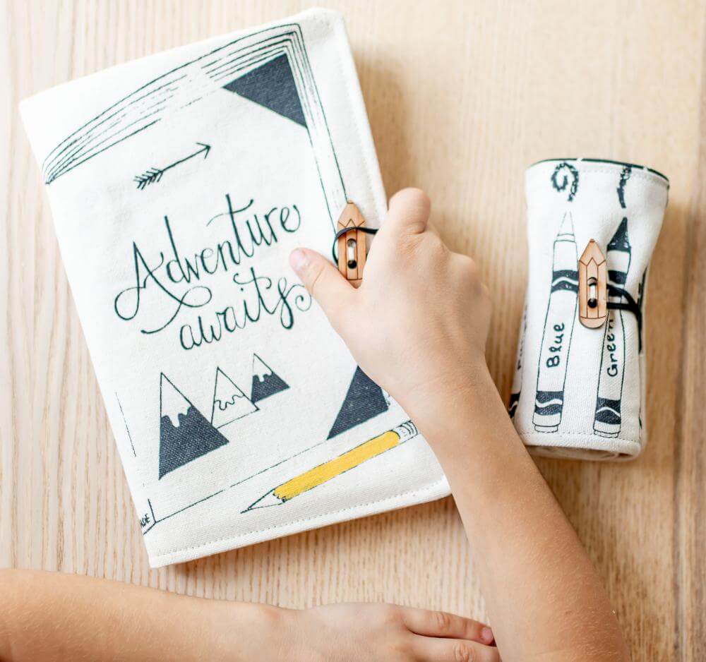 travel coloring book set